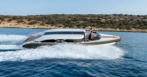 PROJECT X Yacht Review | Golden Yachts Superyacht | YachtCharterFleet
