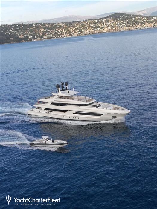 ANDIAMO Yacht Photos - Baglietto