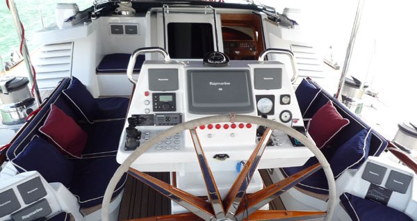 TAWERA Yacht - Alloy Yachts