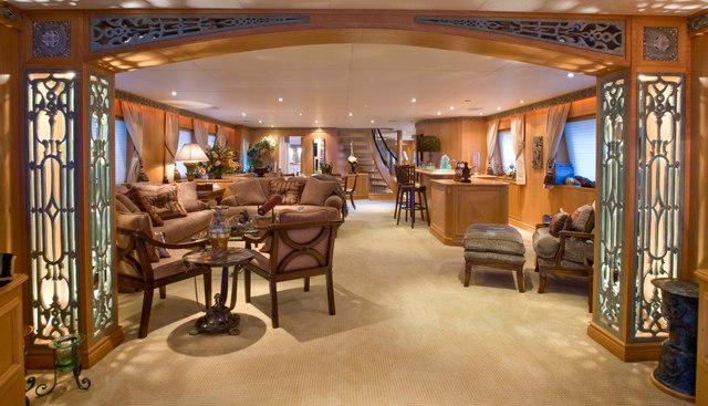 LADY NORA Yacht - Broward | Yacht Charter Fleet