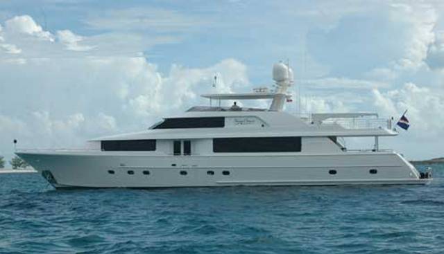 STORM CHASER Yacht - Westport Yachts | Yacht Charter Fleet