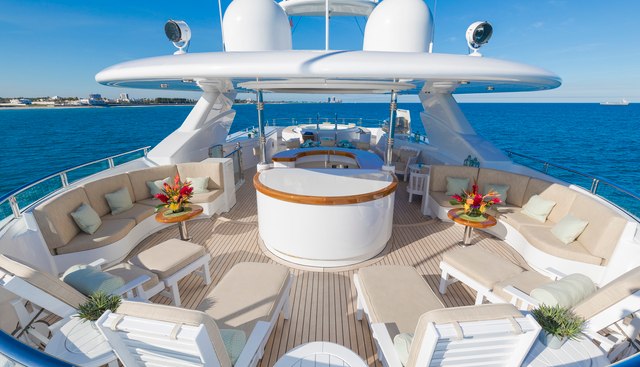 AMICA MEA Yacht Charter Price - Hakvoort Luxury Yacht Charter
