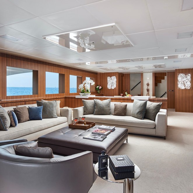 SEASHELL Yacht Photos - 34m Luxury Motor Yacht for Charter