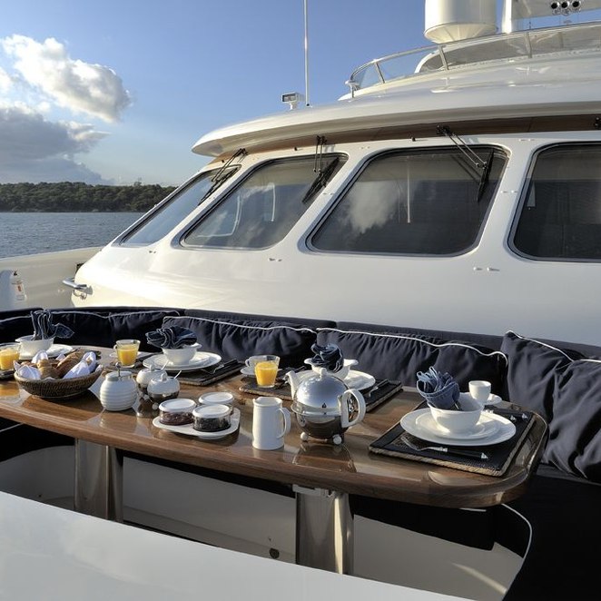 AWATEA Yacht Photos - Hakvoort | Yacht Charter Fleet