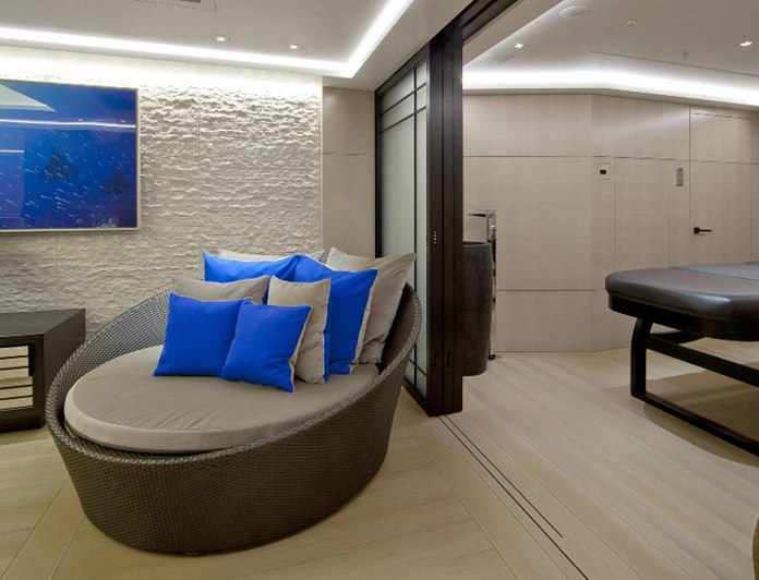 MOGAMBO Yacht Photos - Nobiskrug | Yacht Charter Fleet