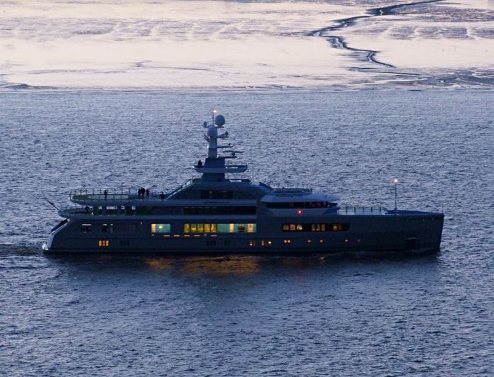CLOUDBREAK Yacht Photos - 75m Luxury Motor Yacht for Charter