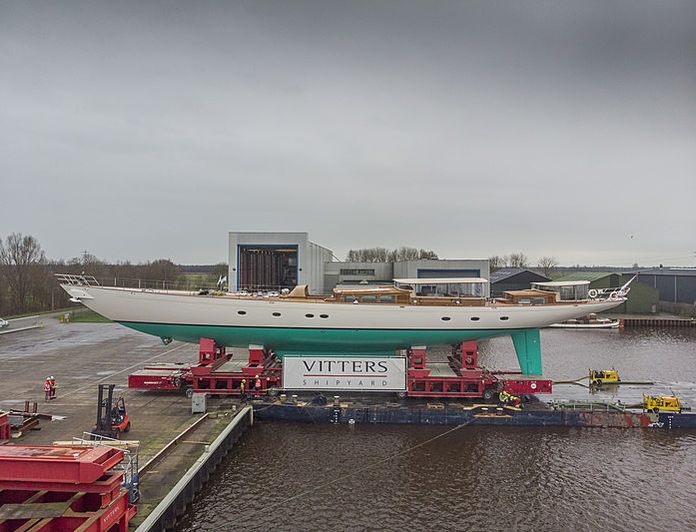 MERAKI Yacht Photos - Claasen Shipyards