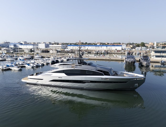 PERSHING GTX116/ 04 Yacht Photos - Pershing