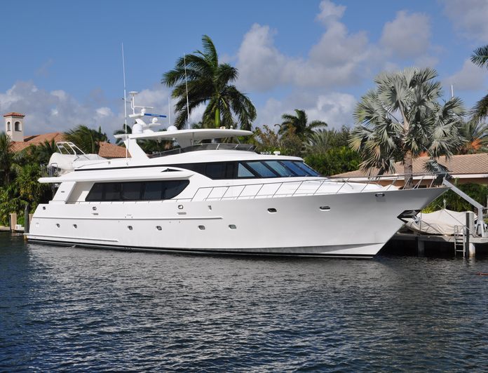 CLASS 1 Yacht Photos - Northstar Yachts