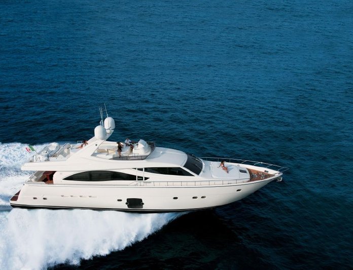 YOYITA Yacht Photos - Ferretti Yachts
