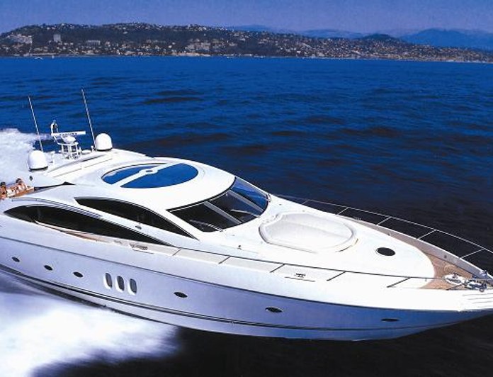 EASY Yacht Photos - Sunseeker