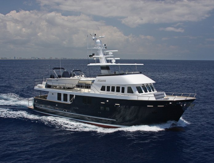 AFRICAN QUEEN Yacht Photos - Northern Marine Co