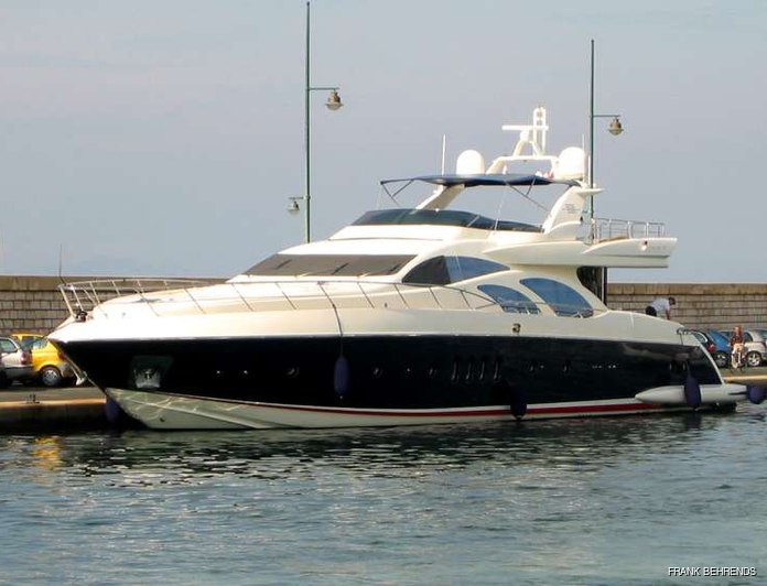 LEONARDO II Yacht Photos - Azimut Yachts