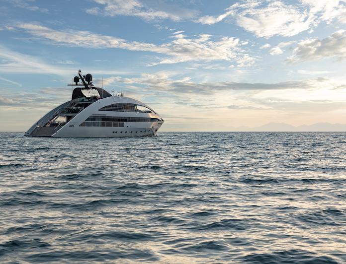 OCEAN EMERALD Yacht Photos - 41m Luxury Motor Yacht for Charter