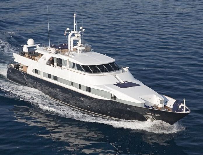 LADY IN BLUE Yacht Photos - 41m Luxury Motor Yacht for Charter
