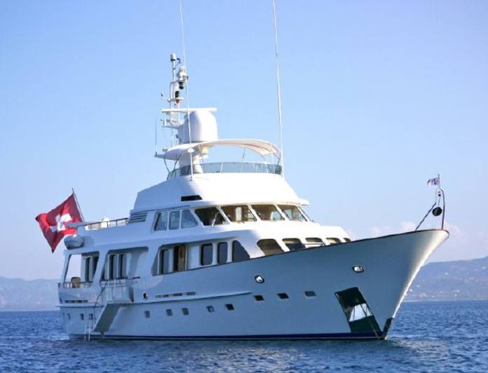 LADY DINA Yacht Photos - Moonen