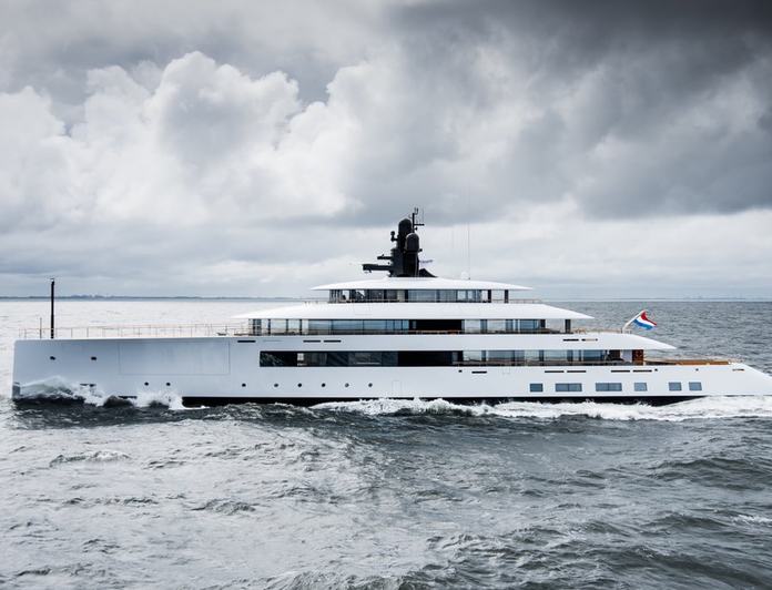 818 Yacht Photos - Feadship