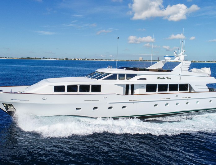 SEA DREAMS Yacht Photos - Trinity Yachts