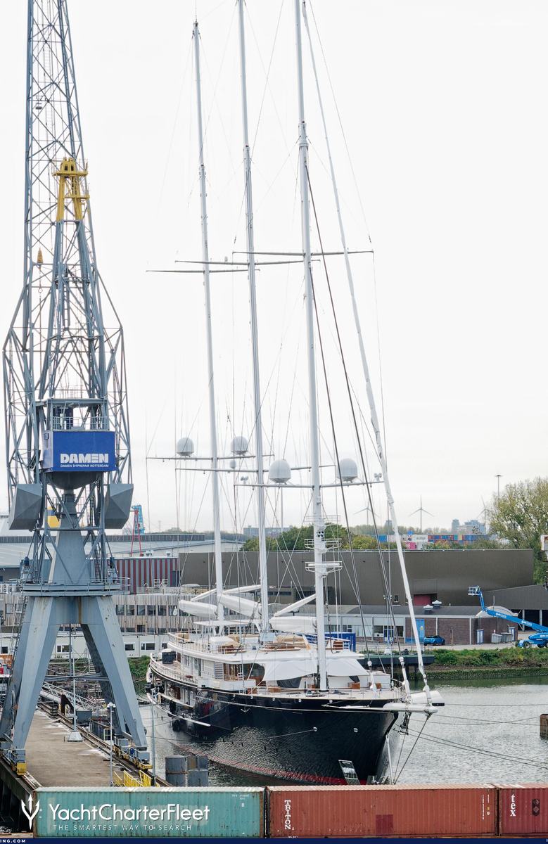 KORU Yacht Photos - OceanCo