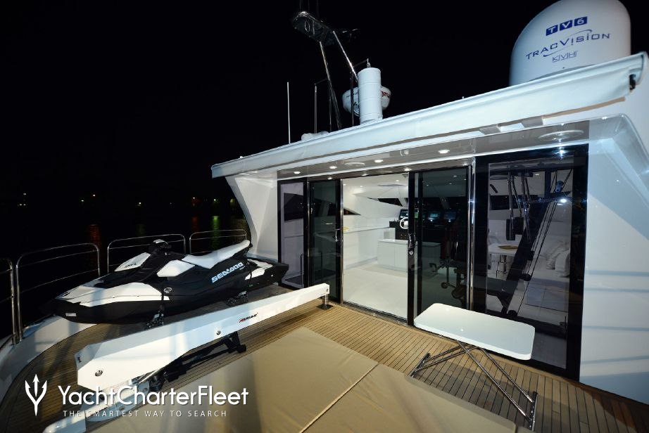 ROYAL RITA Yacht Photos - Sunreef Yachts