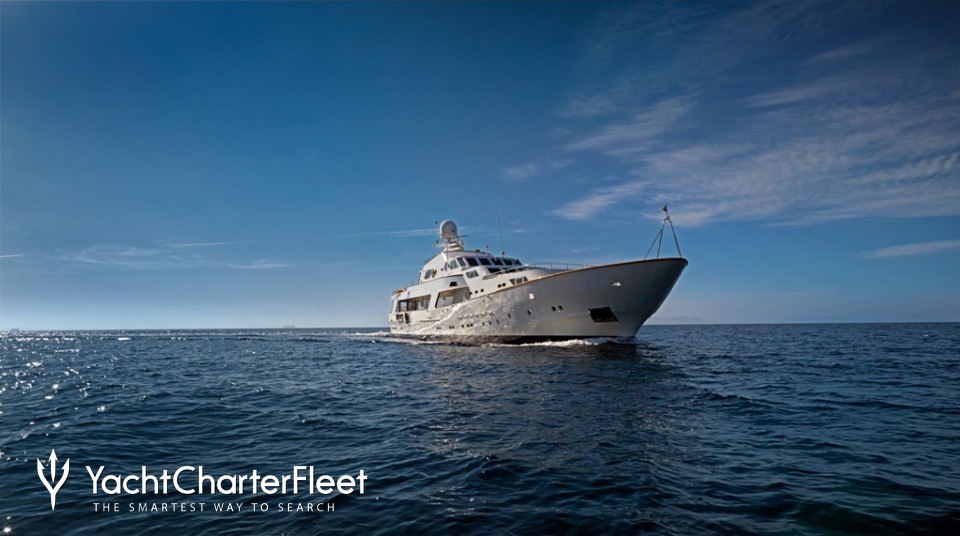 SOMETHING COOL Yacht - CRN Yachts