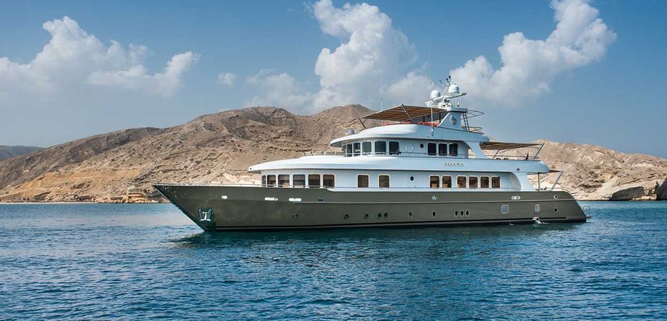 AMARA Yacht Photos - Custom | Yacht Charter Fleet